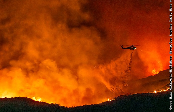 Власти Калифорнии эвакуируют более 30 тыс. человек из-за нового лесного ...
