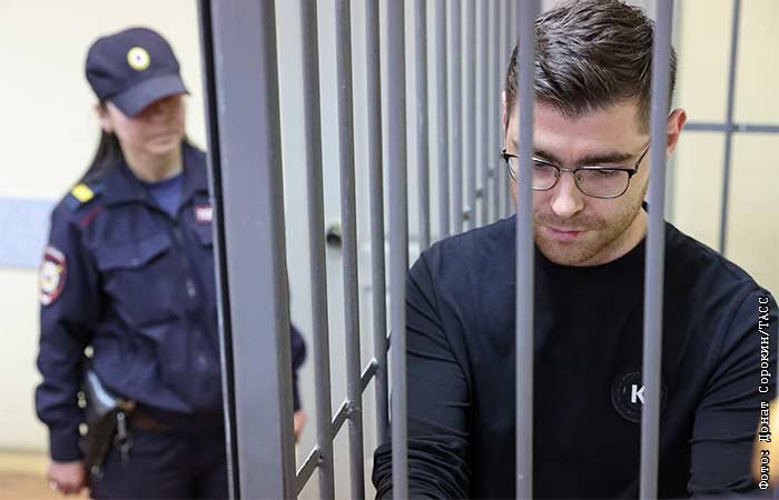 Суд арестовал на два месяца редактора URA.RU Аллаярова