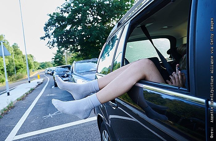 В ЕК пояснили, что въезд в Евросоюз из РФ на личной машине подпадает ...