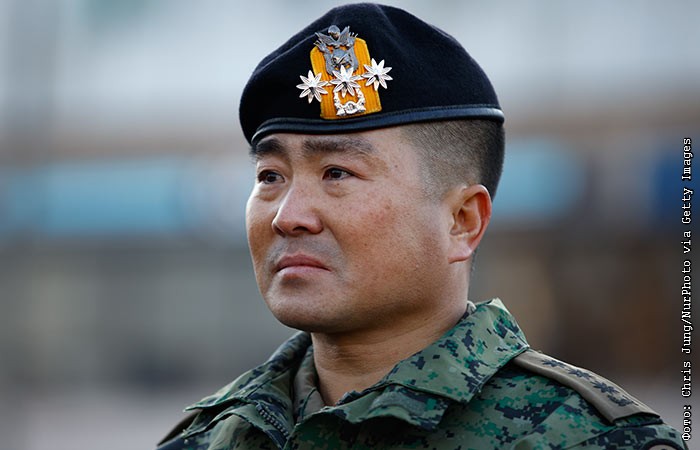 Суд выдал ордер на арест бывшего министра обороны Южной Кореи